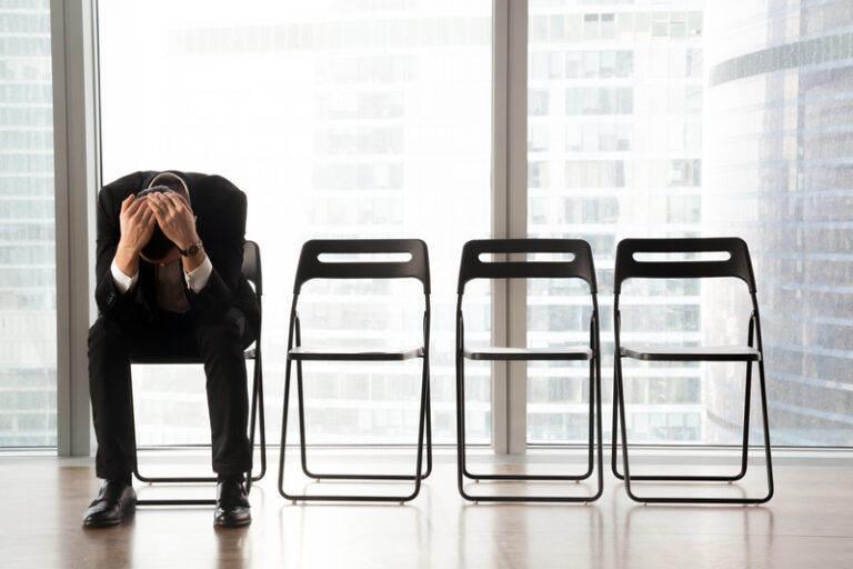 10 Candidate Mistakes That Instantly Destroy Their Job Chances ...